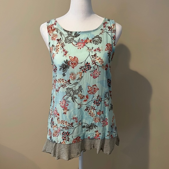 Cupio | Tops | Cupio Tank Top Blouse With Ruffle Bottom And Tie Back ...